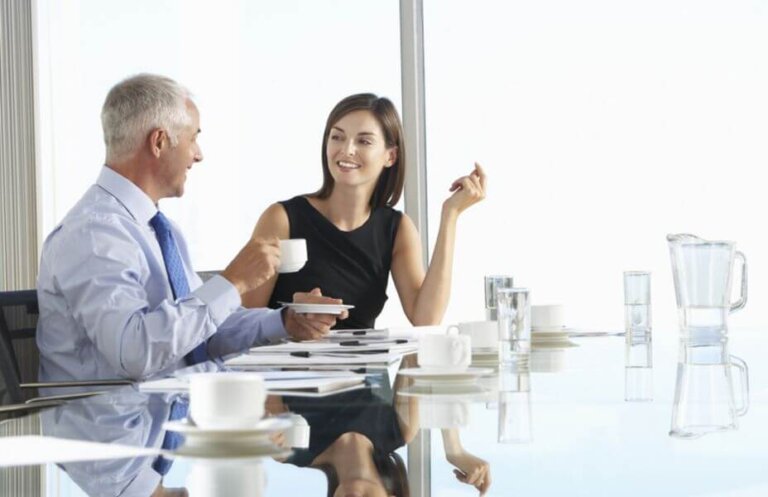 5 Things Older Employees Can Learn From Younger Executives - Booher ...